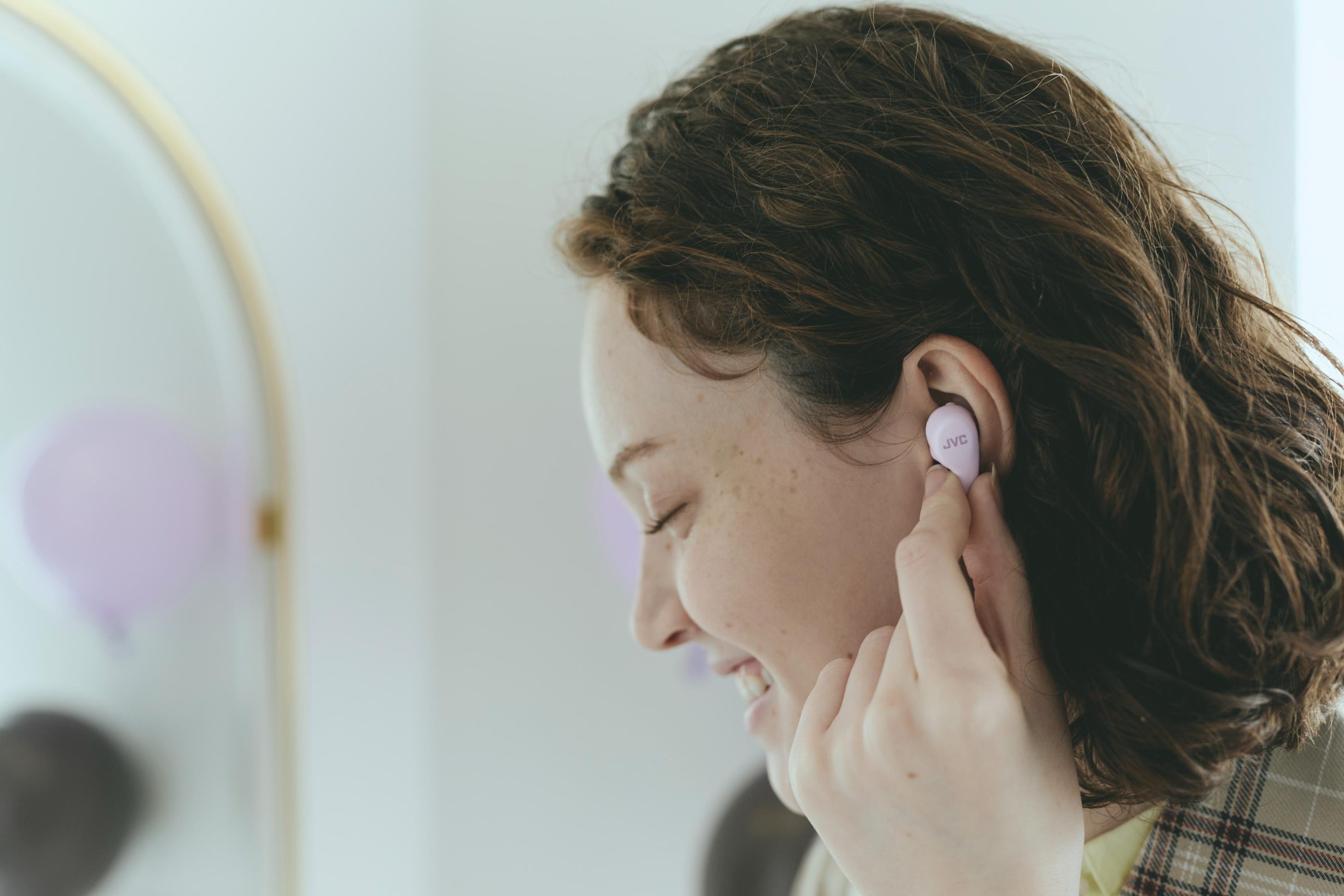 JVC Earbuds: Crisp Sound, Comfortable Fit – JVCSHOP USA